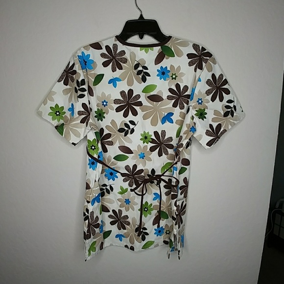 SB Scrubs | Tops | Fall Floral Print Sb Scrubs Top Size M | Poshmark